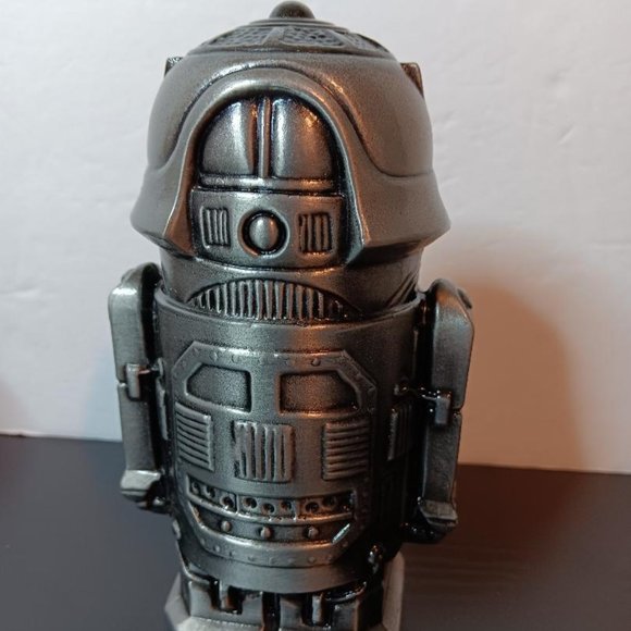 Banthrico | Other | Vintage 974 Banthrico Robot Coin Bank Chicago Ill ...